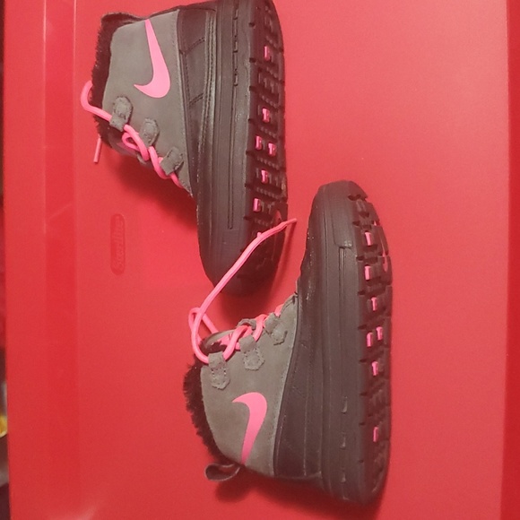 Nike ACG | Shoes | Kids 15c Nike Acg Girls Boots | Poshmark